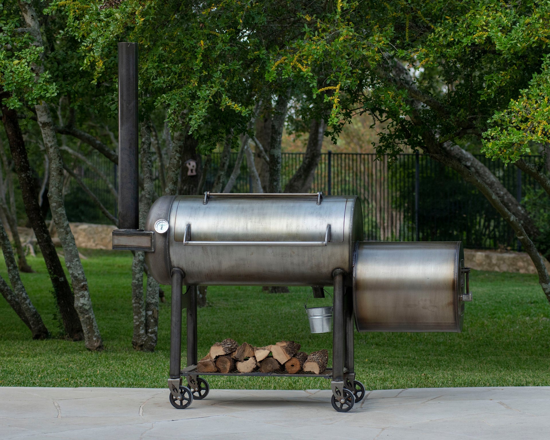 Dickson Barbeque Centre - Toronto and Vaughan Canada BBQ Barbecue