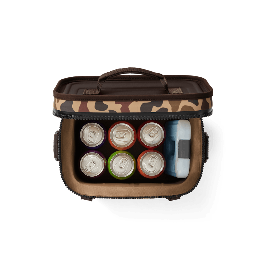 Yeti Hopper Flip 8 - Wetlands Camo – Dickson Barbeque Centre